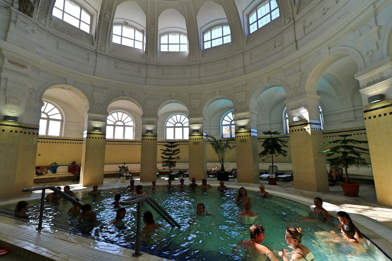 A Look Inside Budapest’s Top Thermal Spas – World Travel Adventurers ...