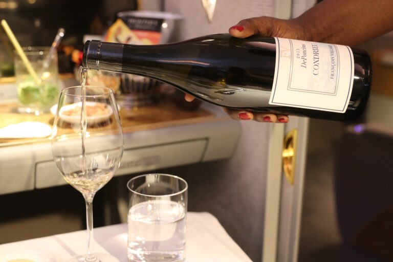 Emirates First Class A380 in 10 Photos – World Travel Adventurers ...